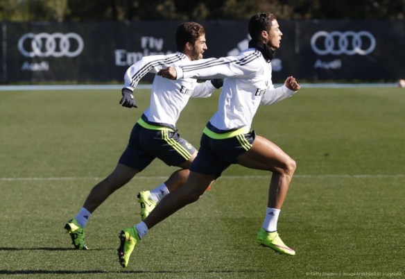 High-Speed running and Sprinting in Professional Football: A Review ...